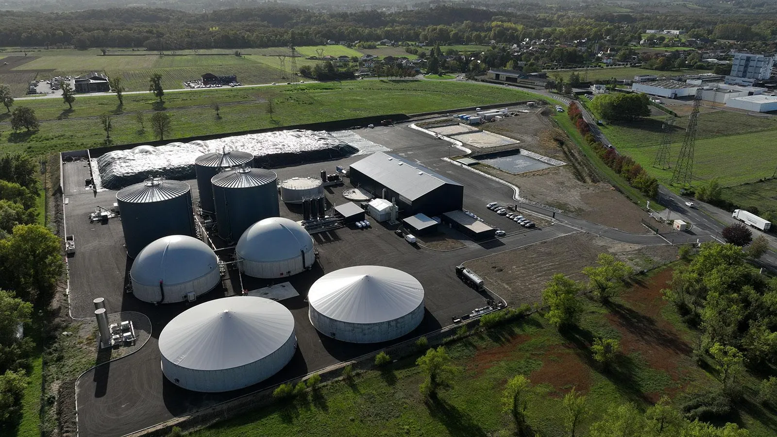 Five renewable energy projects highlighting the energy transition in ...