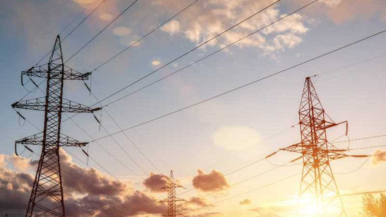 Avangrid commissions $1.65bn US-Canada hydropower HVDC line | Enlit World