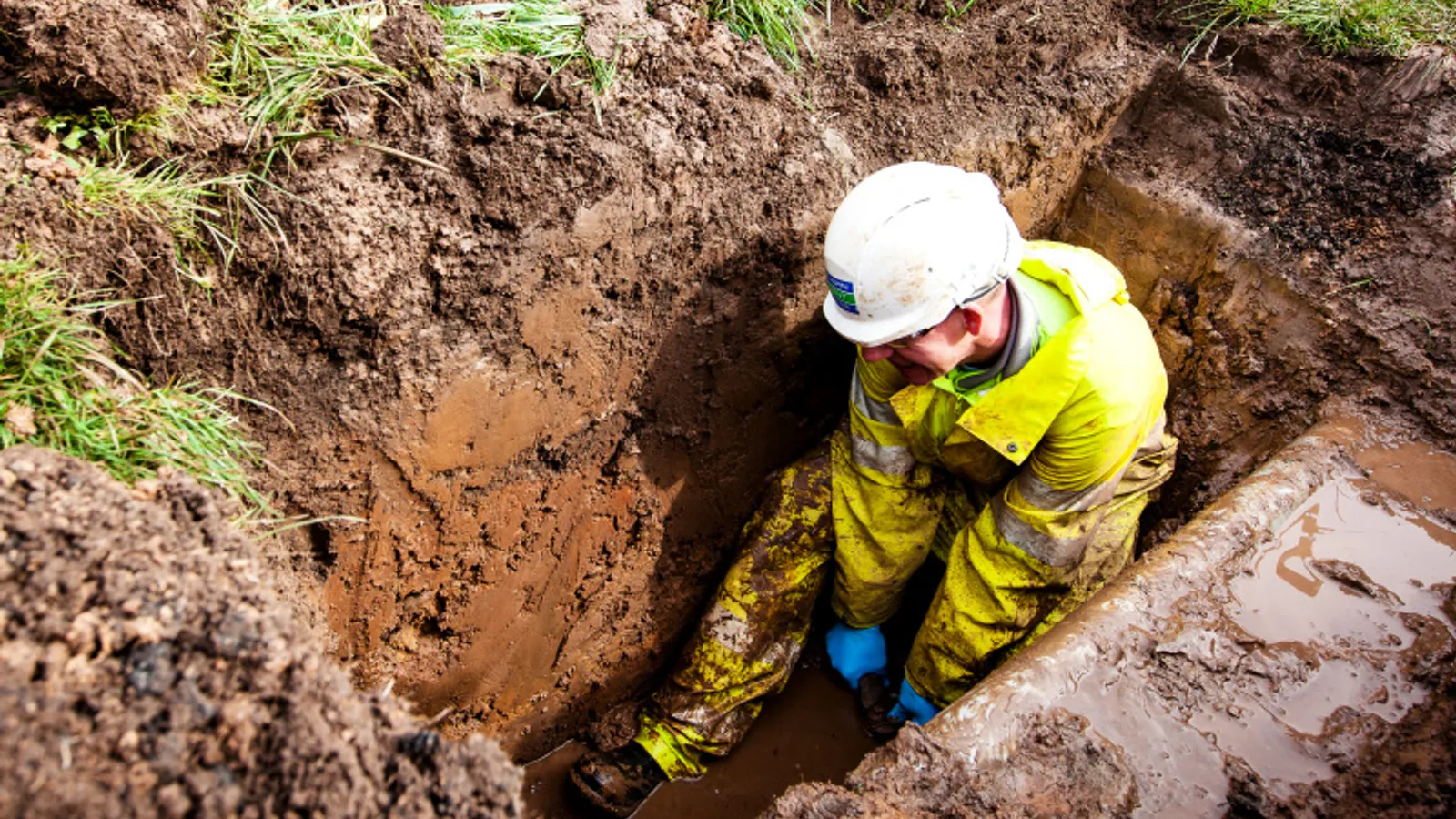 Ofwat accelerates rollout of 462,000 smart water meters in England ...