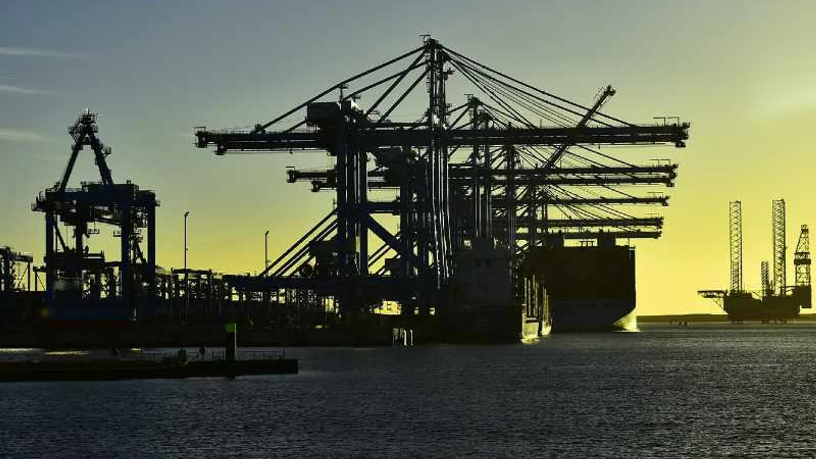 Rotterdam: thyssenkrupp to install 200MW green hydrogen facility for ...